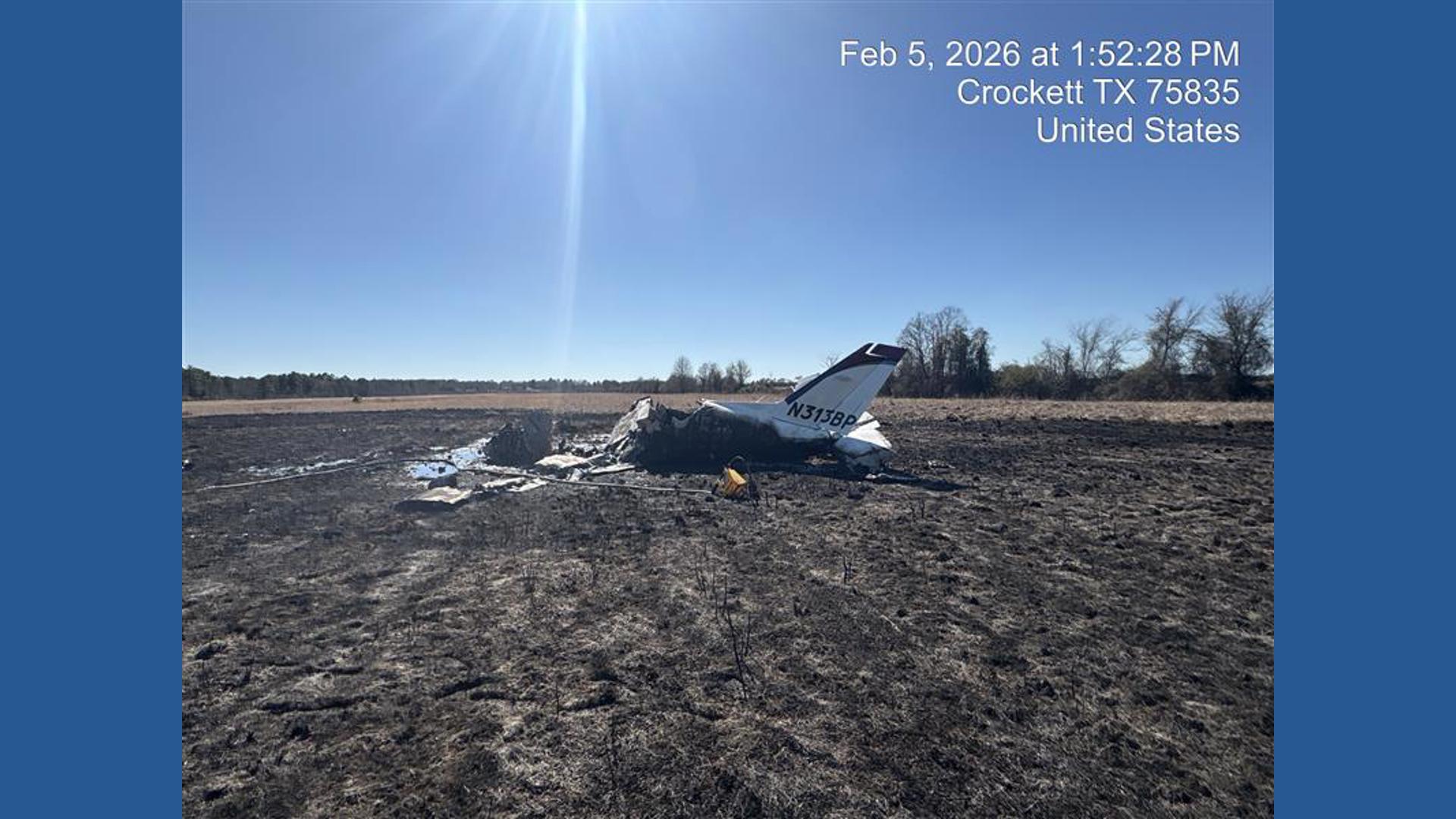 Pilot unharmed in single-engine plane crash at Houston County Airport ...