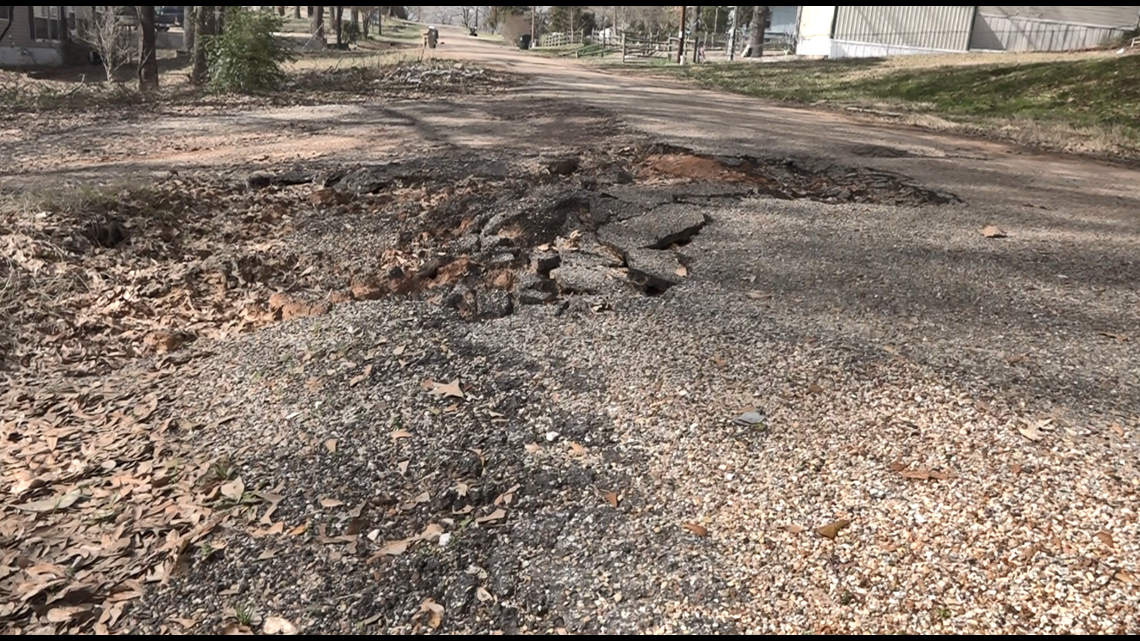 POTHOLE PATROL: East Texas residents experiencing pothole problems on ...