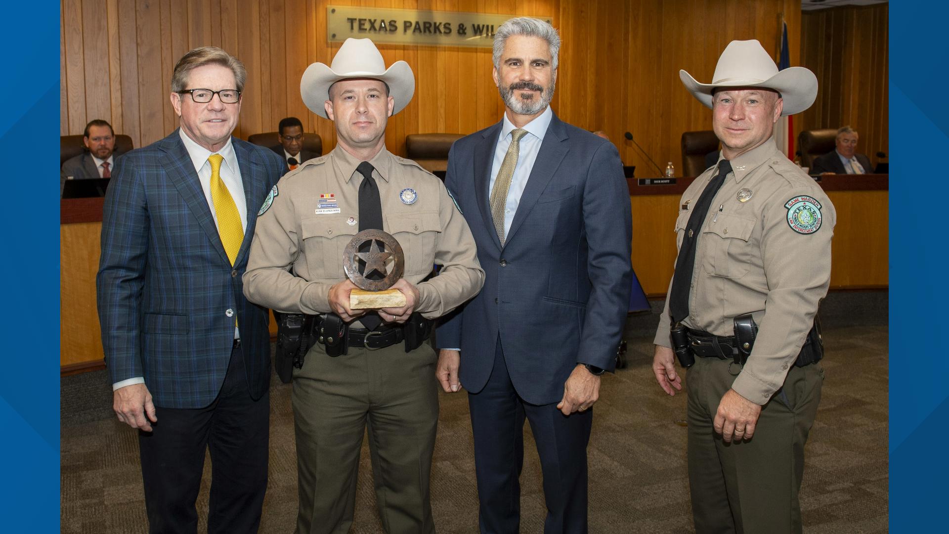 Texas game warden gets statewide honor for dedication to conservation ...