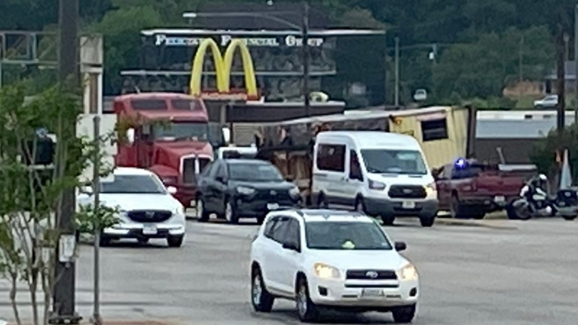 Traffic fully open after overturned mobile home removed at intersection of ESE Loop 323, Troup ...
