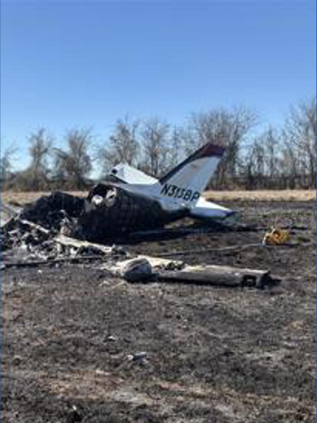 Pilot unharmed in single-engine plane crash at Houston County Airport ...