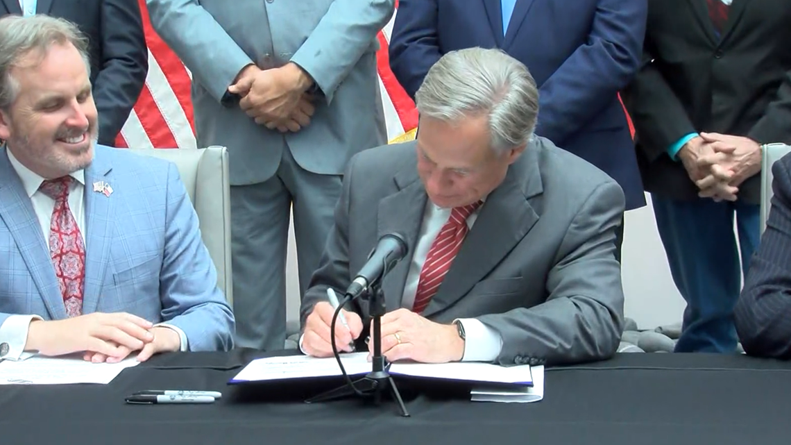 Gov. Greg Abbott signs election integrity bill into law in Tyler | cbs19.tv
