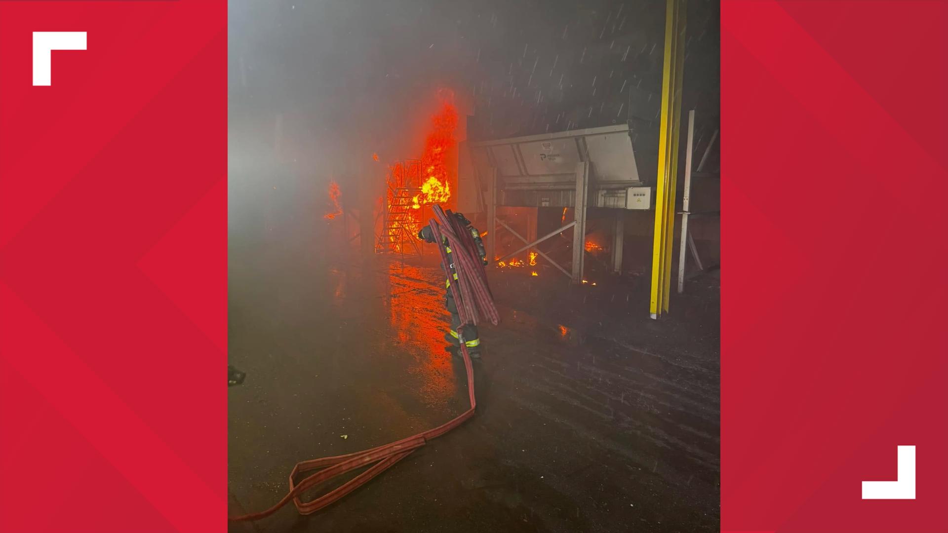Smith County firefighters respond to early morning fire at Scott's ...