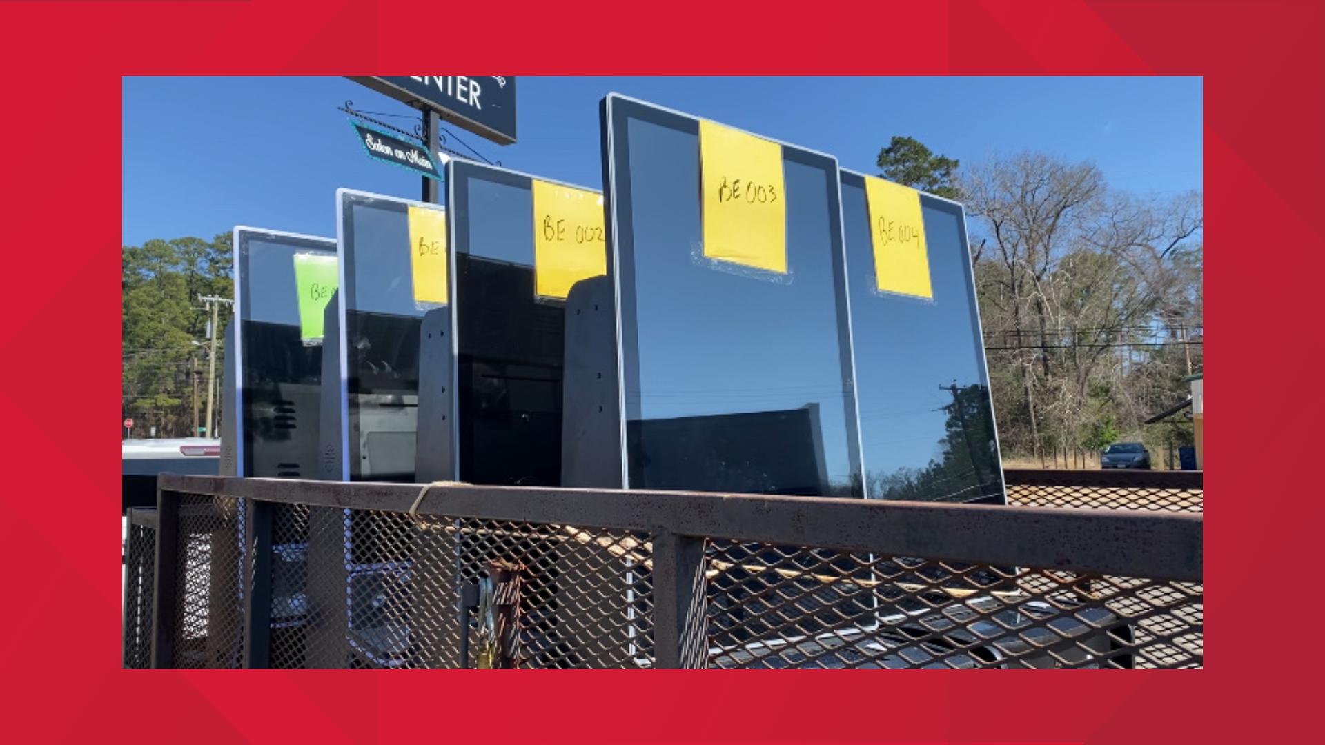 19 slot machines confiscated in illegal gambling investigation in city ...