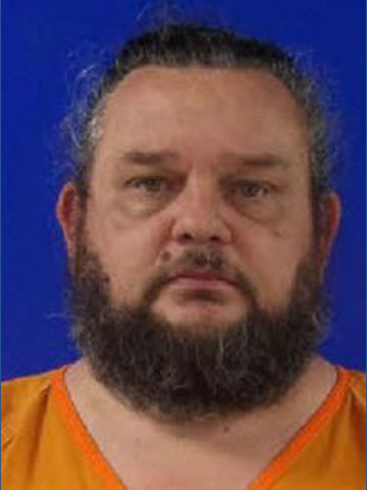 East Texas man charged after 2 dogs die from starvation, neglect in ...