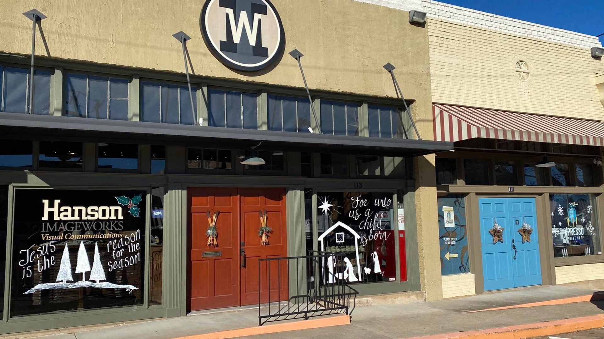 Downtown Tyler holiday window contest | cbs19.tv