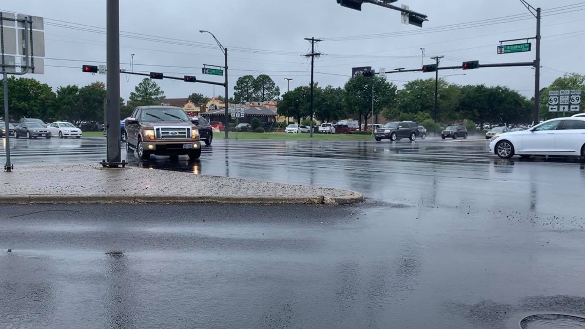 YOU SHOULD KNOW: How to drive safely during heavy rain | cbs19.tv