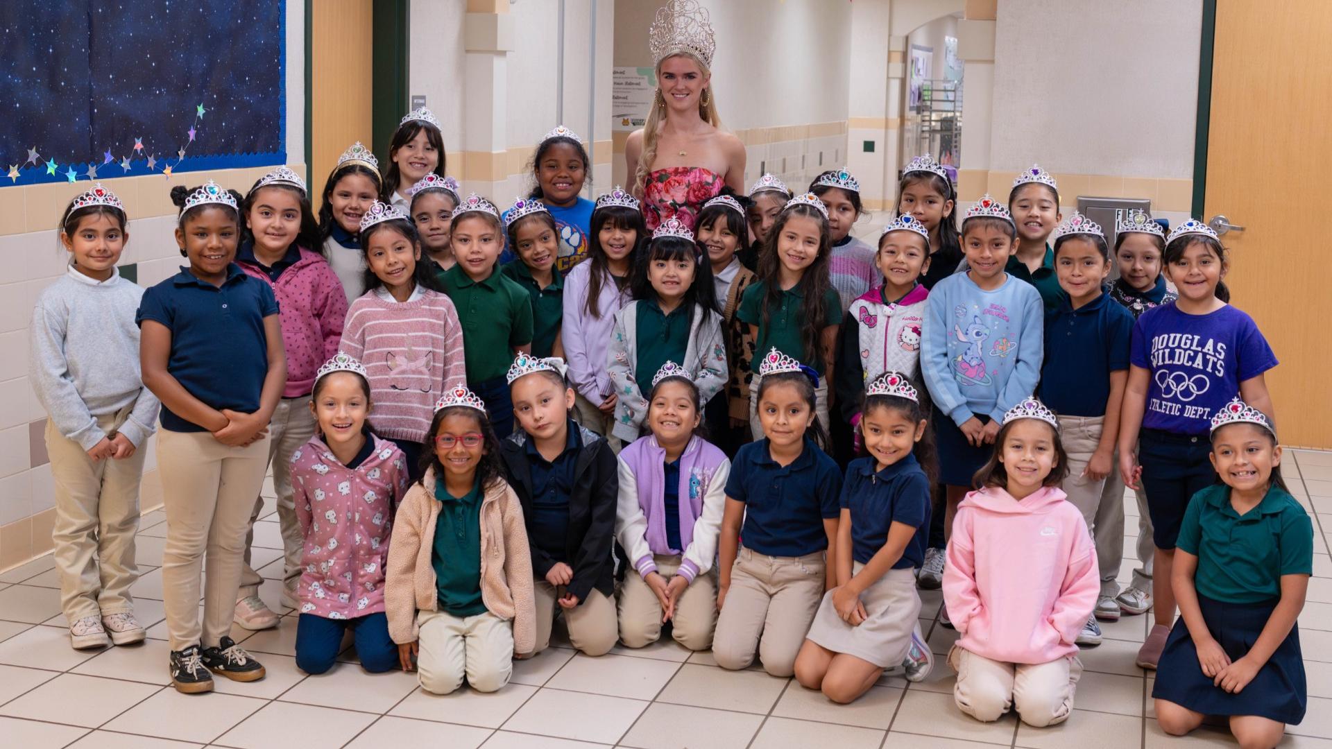 Texas Rose Queen visits Tyler ISD students to read The Queen's Tea | cbs19.tv