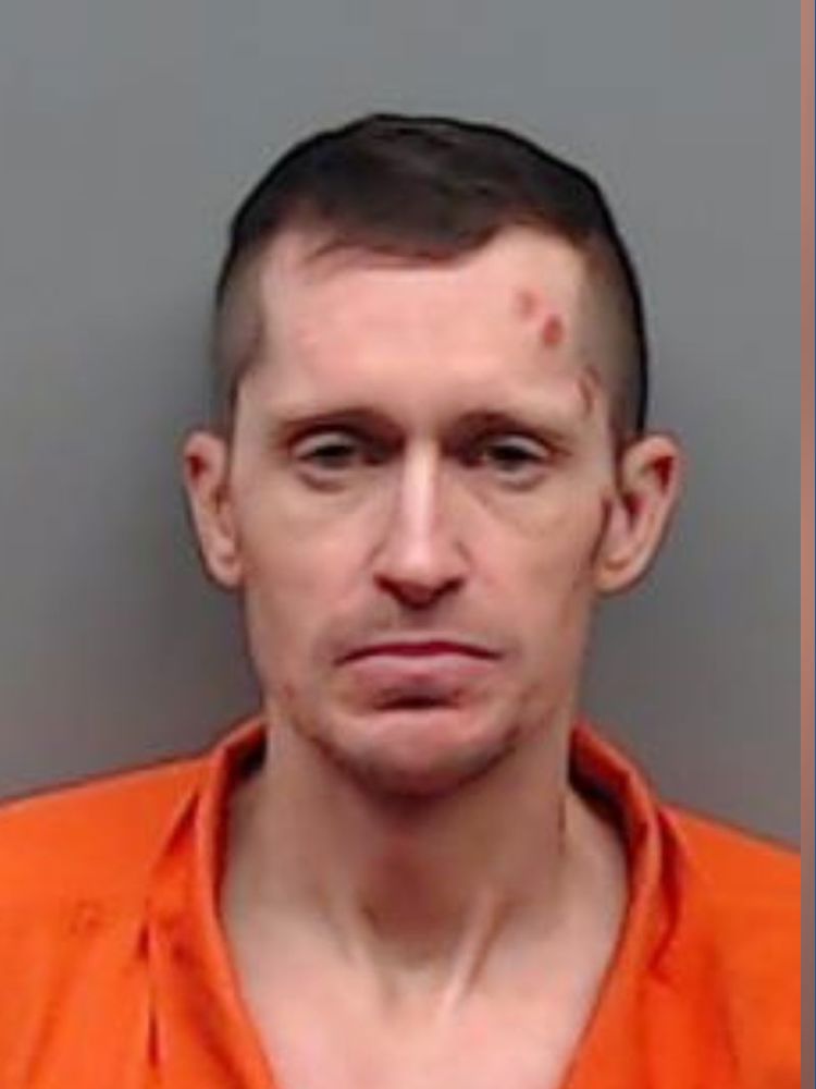 POLICE: East Texas man charged after punching police chief | cbs19.tv