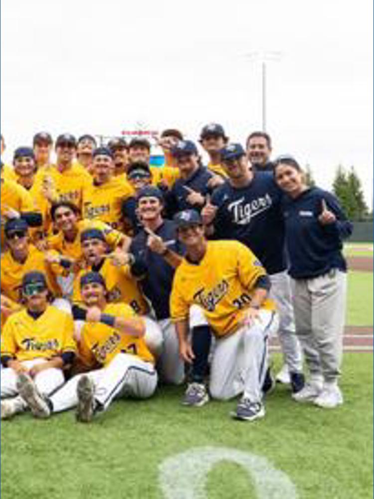 East Texas Baptist University baseball team advances to NCAA Division ...