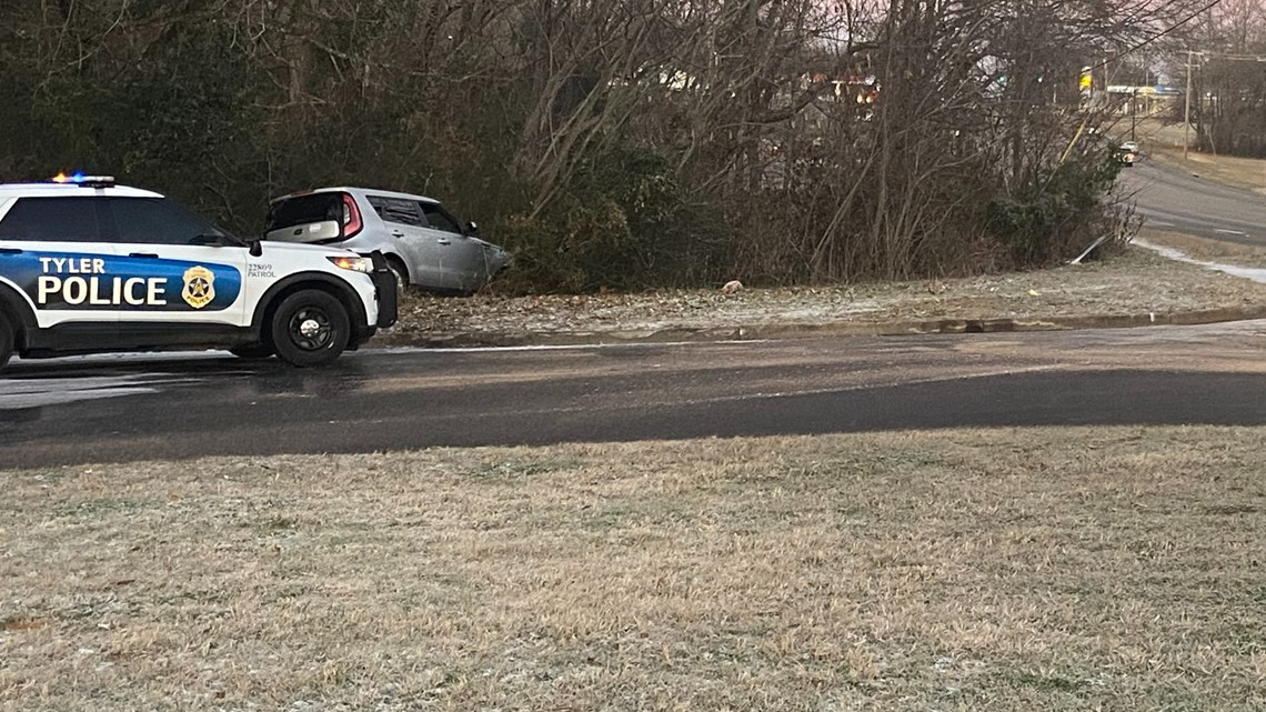Tyler police responding to crash after vehicle hits icy patch, slides ...