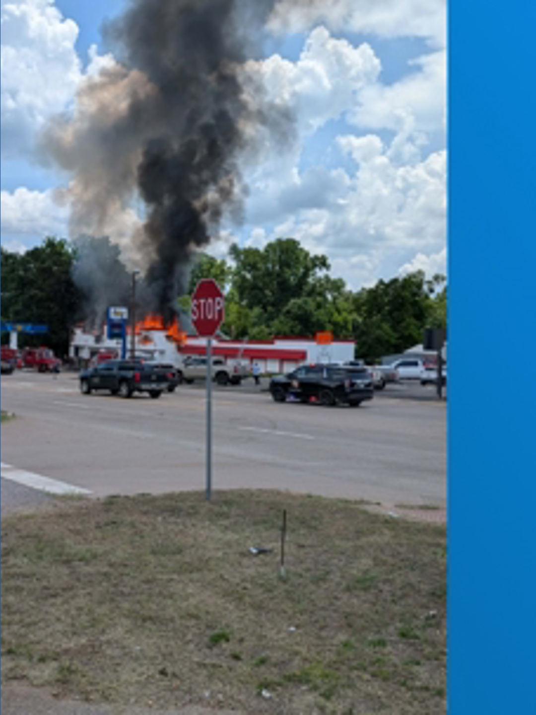 Crews battle fire at Sunoco gas station in Frankston | cbs19.tv