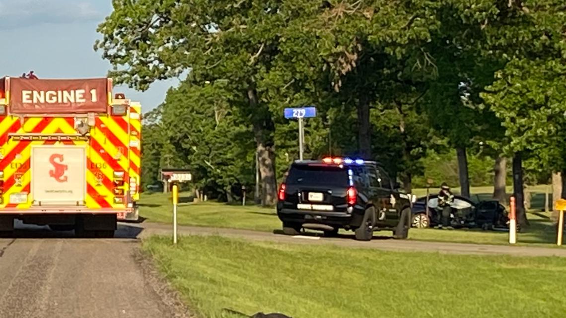 Highway 31 East crash in Smith County leaves injuries, child entrapped ...