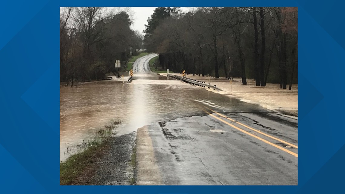 Driving safety tips to keep you safe during flood conditions | cbs19.tv