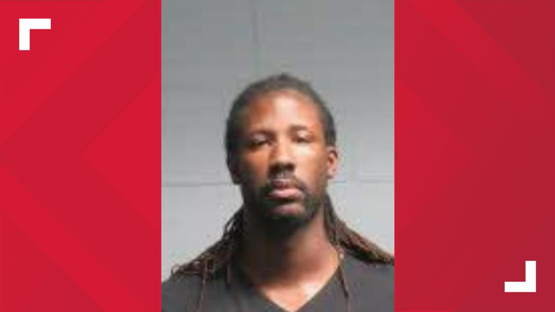 Teacher accused of having inappropriate relationship with student ...