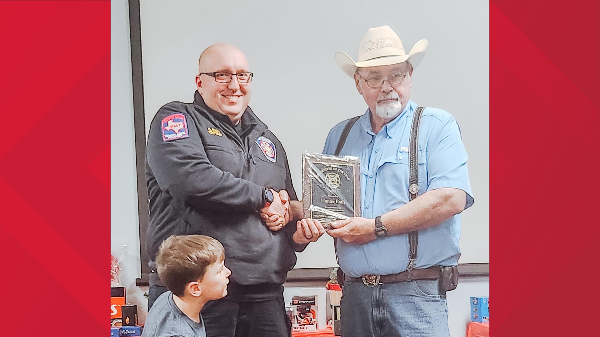Local firefighter captain obtains Firefighter of the Year award | cbs19.tv