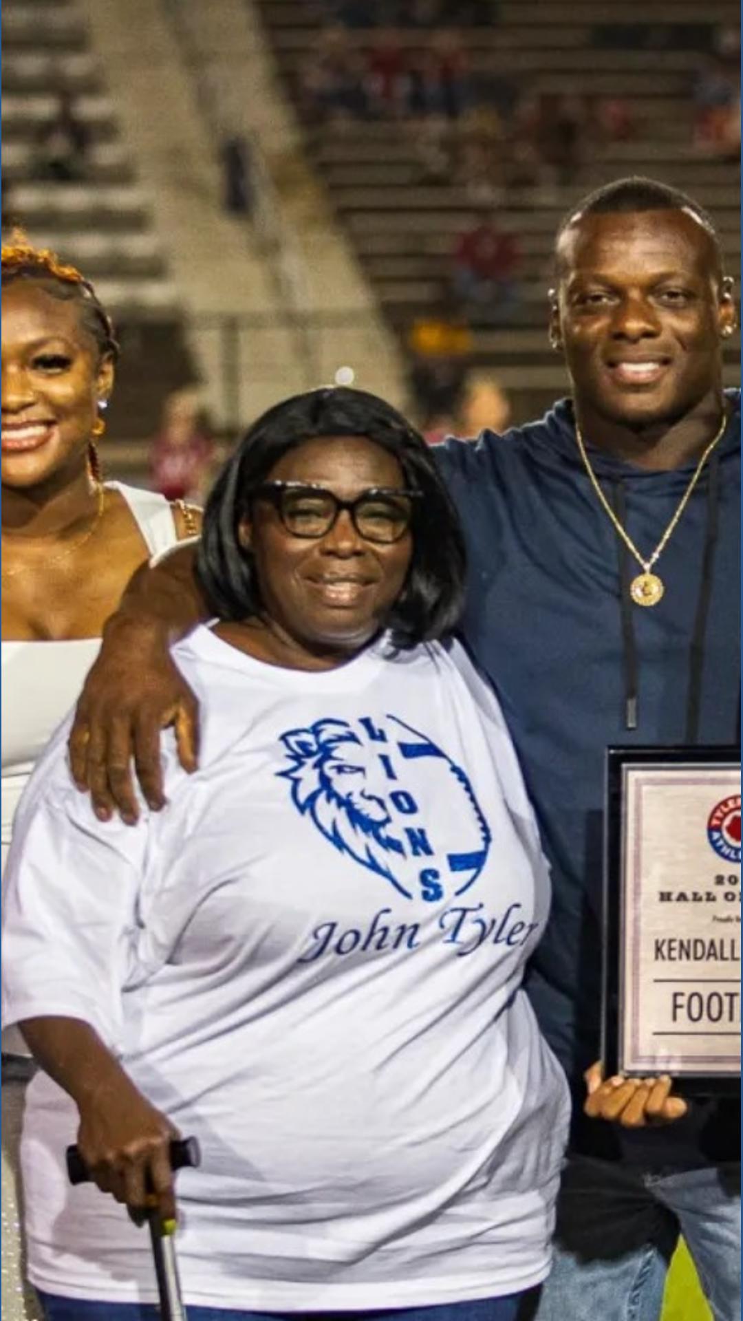 Former Lion Kendall Hunter inducted into Tyler ISD Athletic Hall of ...