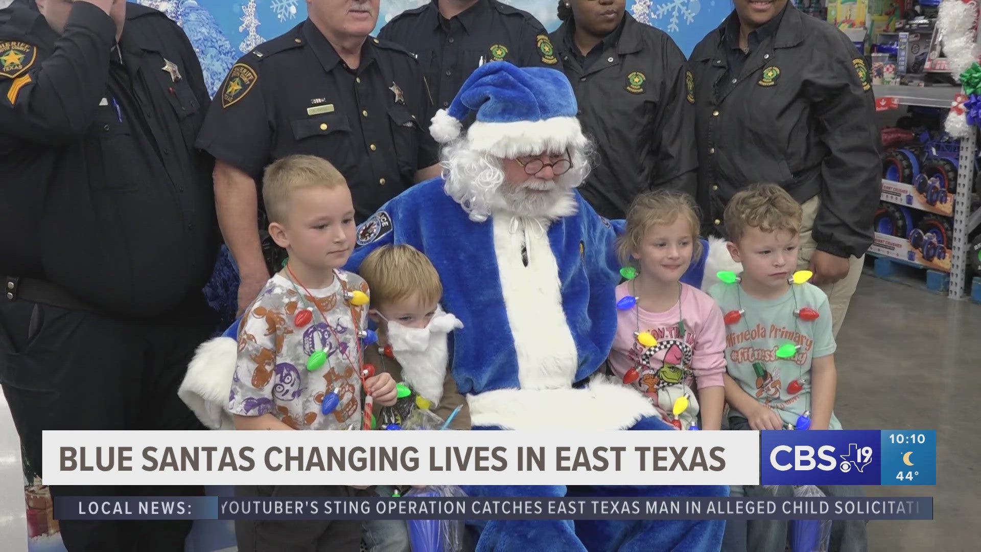 Blue Santa brings Christmas joy to East Texas children in need | cbs19.tv
