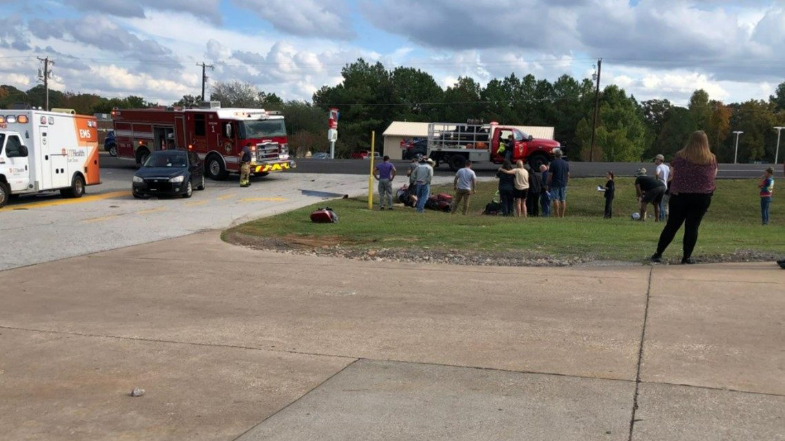 Crash involving motorcyclist on HWY 155 in Flint | cbs19.tv