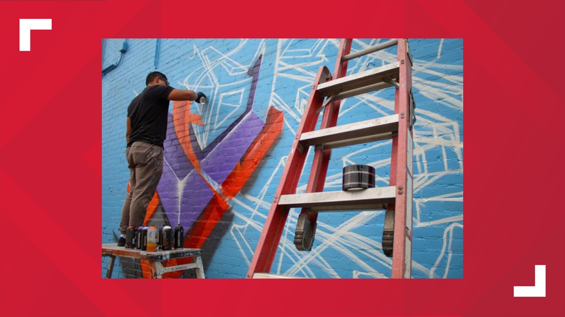 Local graffiti artists celebrate 25 years by painting in Tyler | cbs19.tv