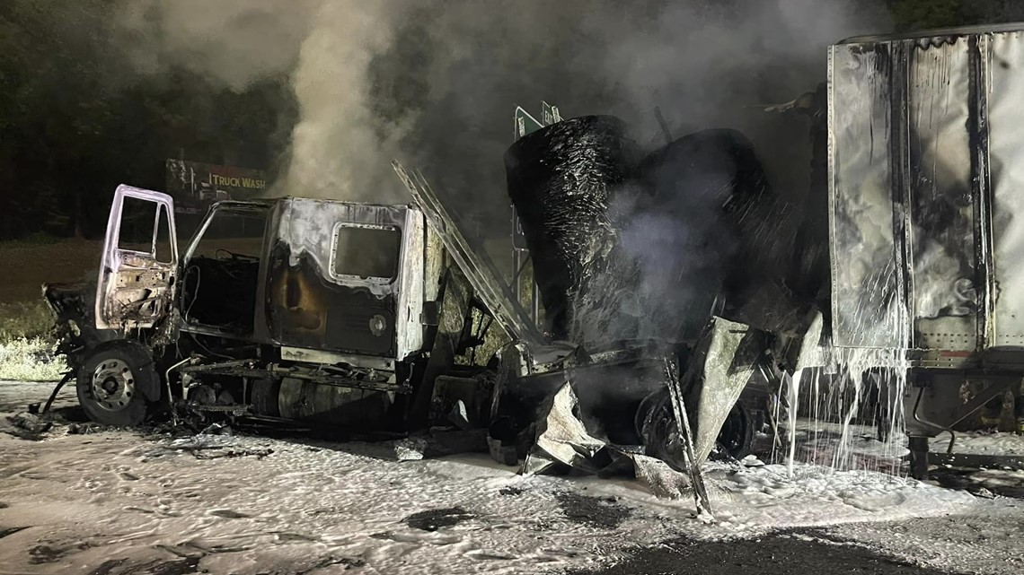 Driver escapes following 18-wheeler fire on I-20 near Liberty City ...