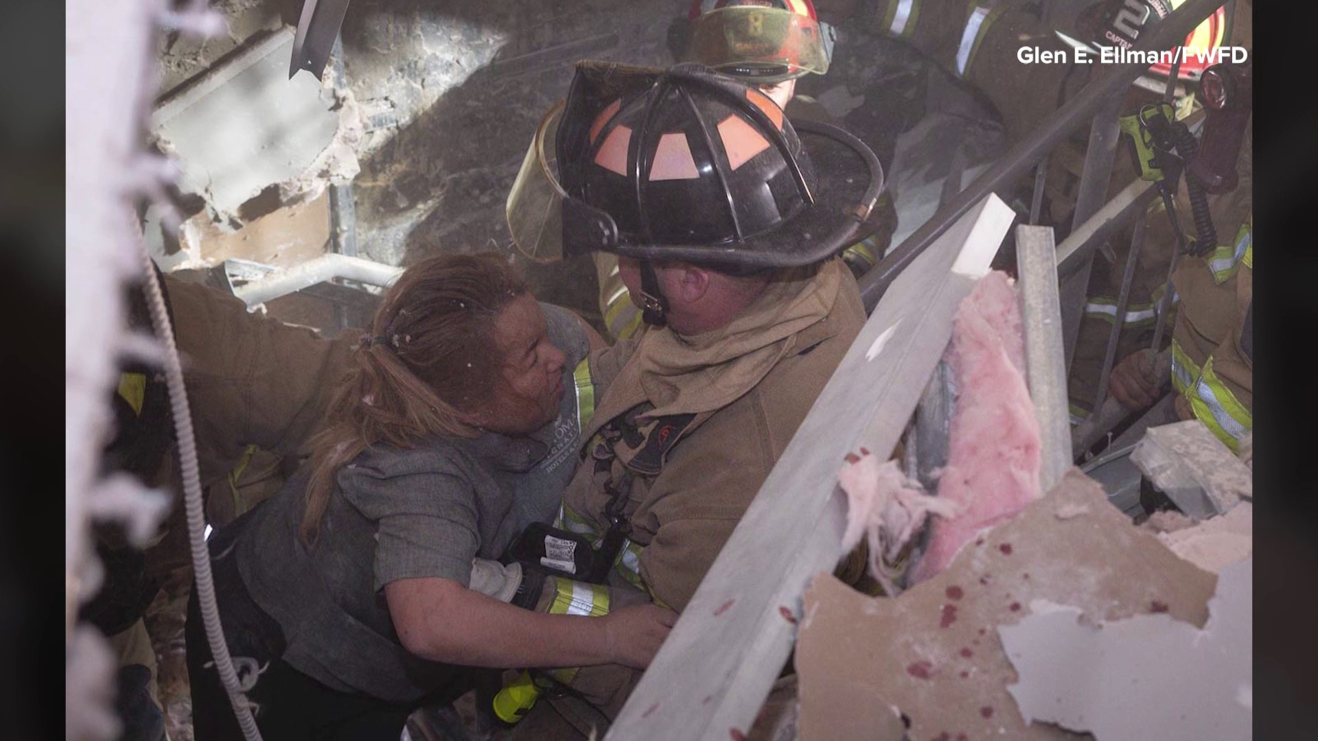 A woman was trapped two hours after hotel explosion, family says | cbs19.tv