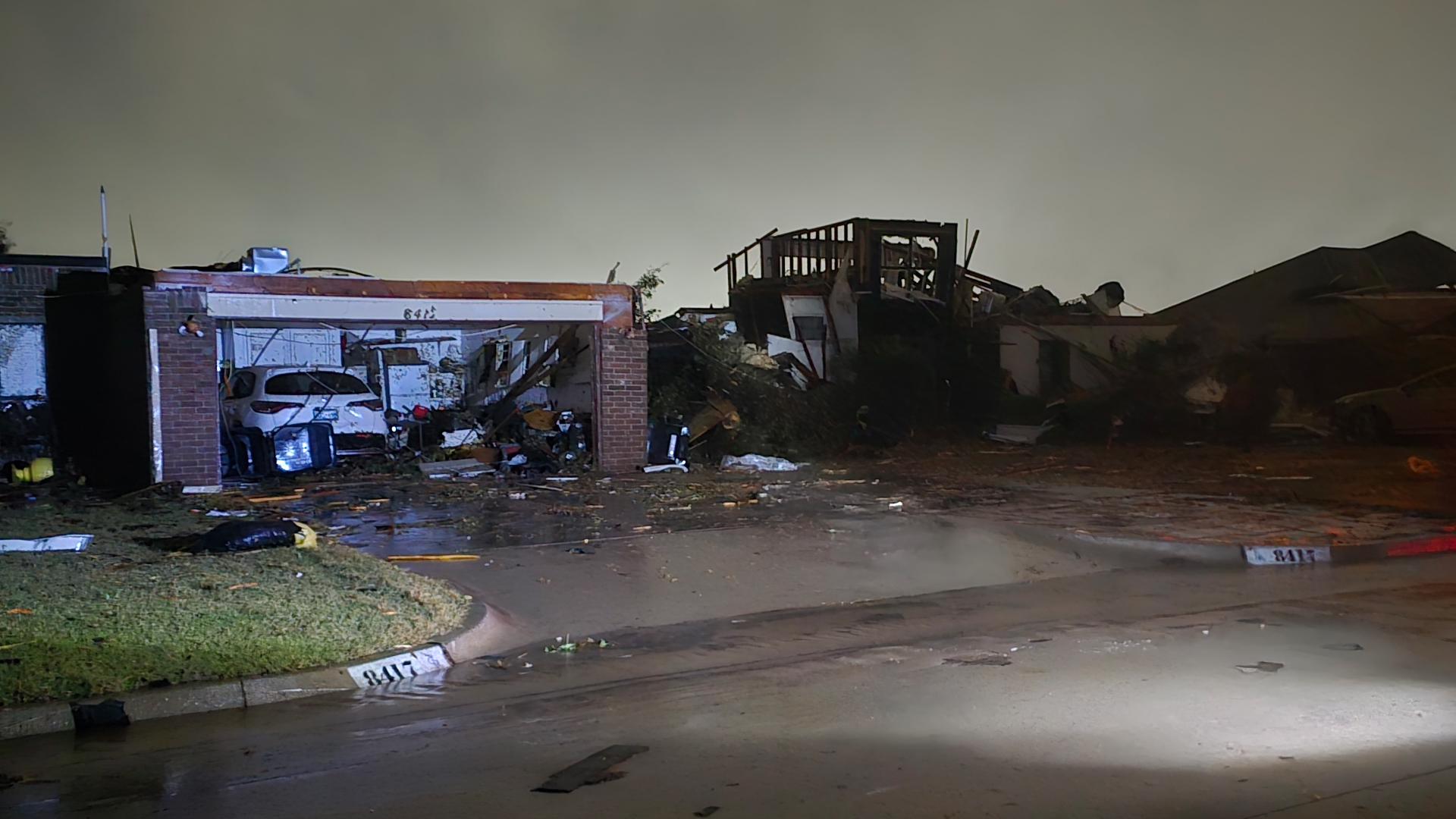 Oklahoma tornado: Storms injure 11, damage, latest updates | cbs19.tv