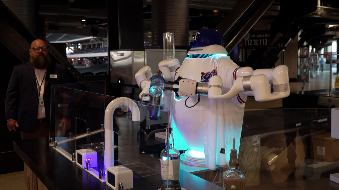 Robot bartender 'ADAM' debuts at Texas Rangers' Globe Life Field | cbs19.tv