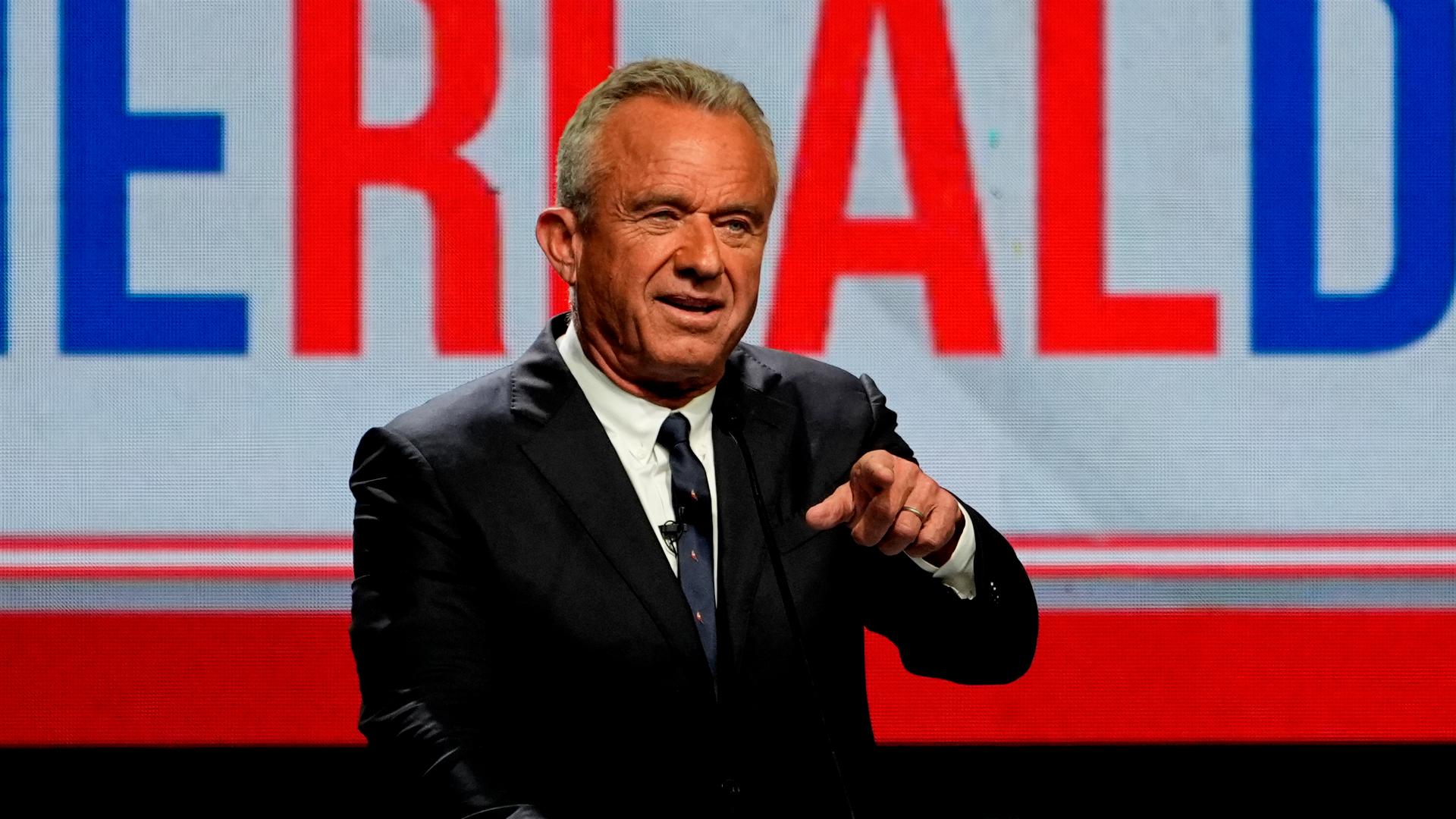 RFK Jr. claims he left a dead bear in Central Park as a prank | cbs19.tv