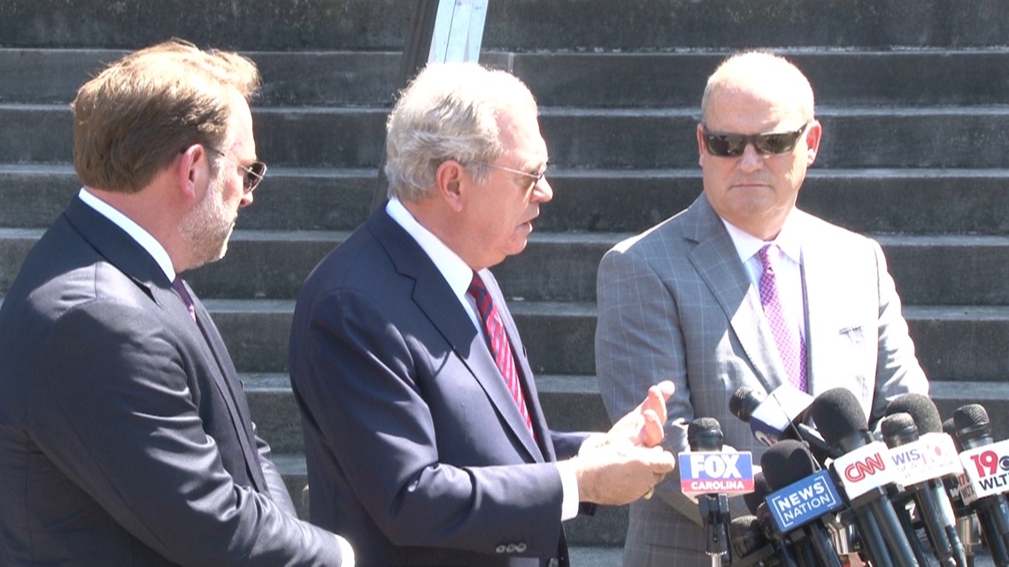 Alex Murdaugh's defense team files motion for new trial | cbs19.tv