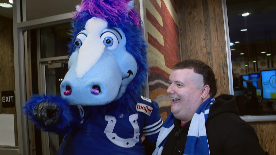 Indianapolis Colts sending Greenwood superfan to Super Bowl LIX | cbs19.tv