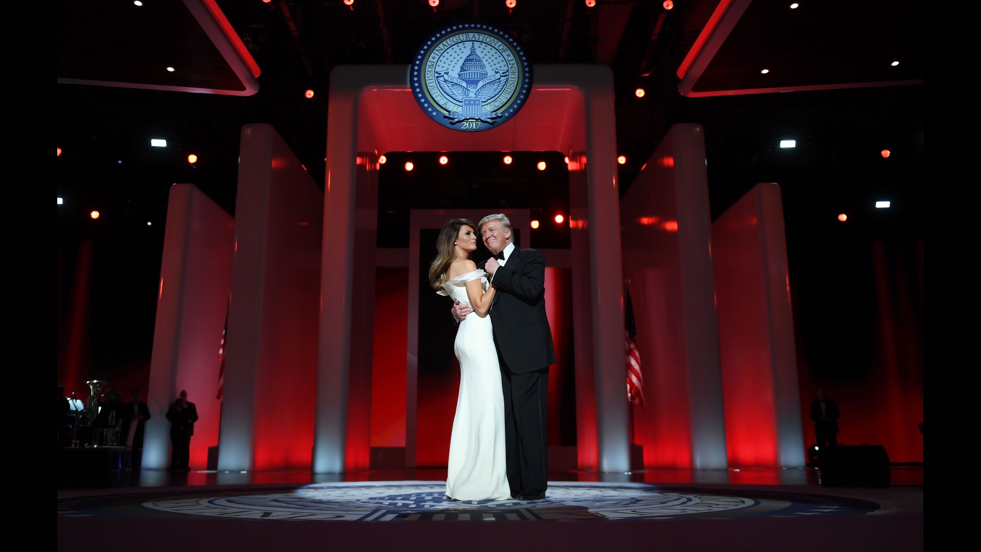 It's official: Social media has a new 'POTUS' | cbs19.tv