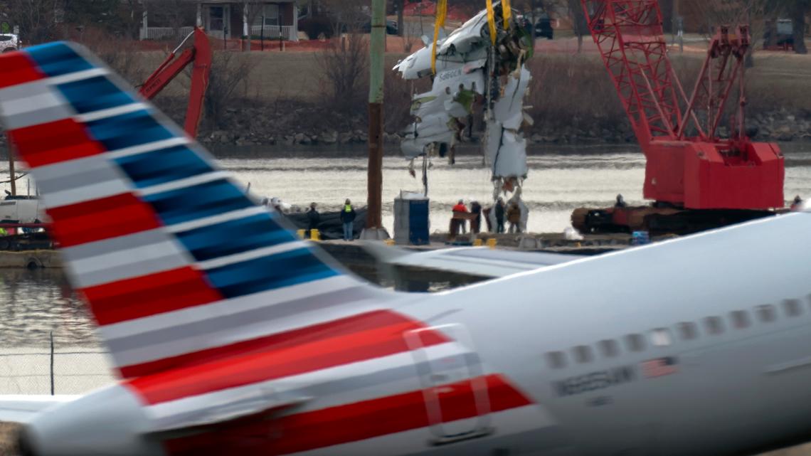 DCA plane crash latest: Salvage operations continue Tuesday | cbs19.tv