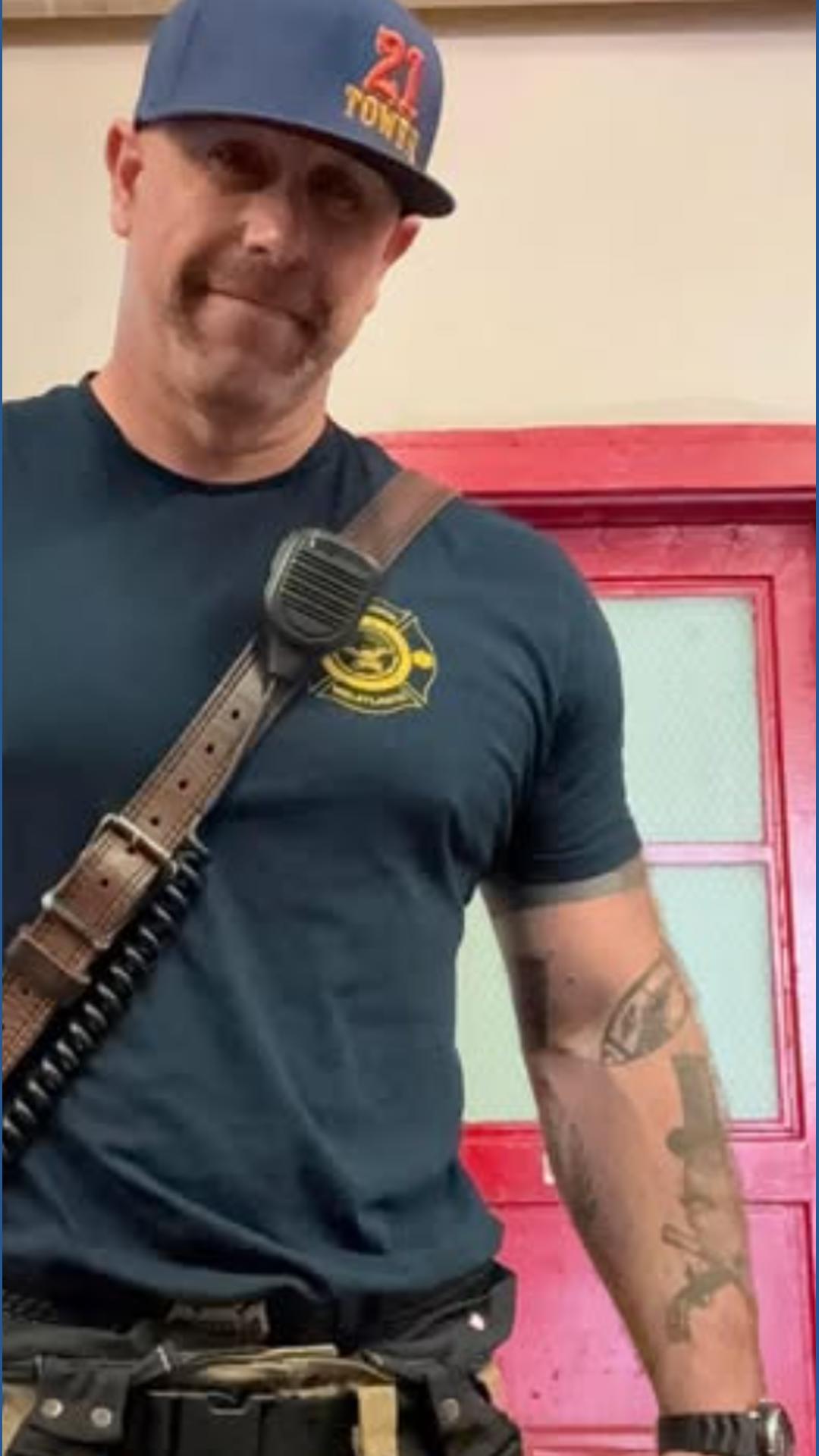 Virginia firefighter saves passenger mid-flight | cbs19.tv